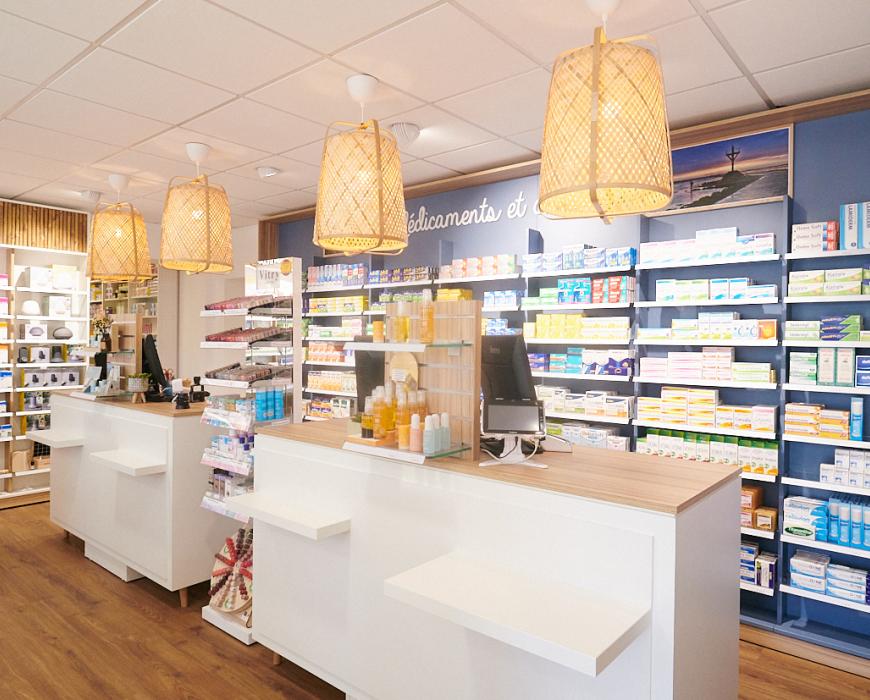 Relooking rénovation de pharmacie cabines vaccination téléconsultation ...